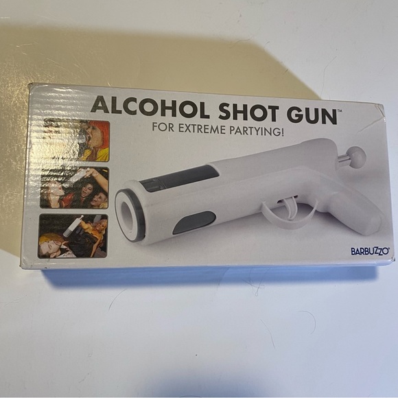 Barbuzzo | Games | Alcohol Shot Gun Adult Toy Nip Never Used But Was ...